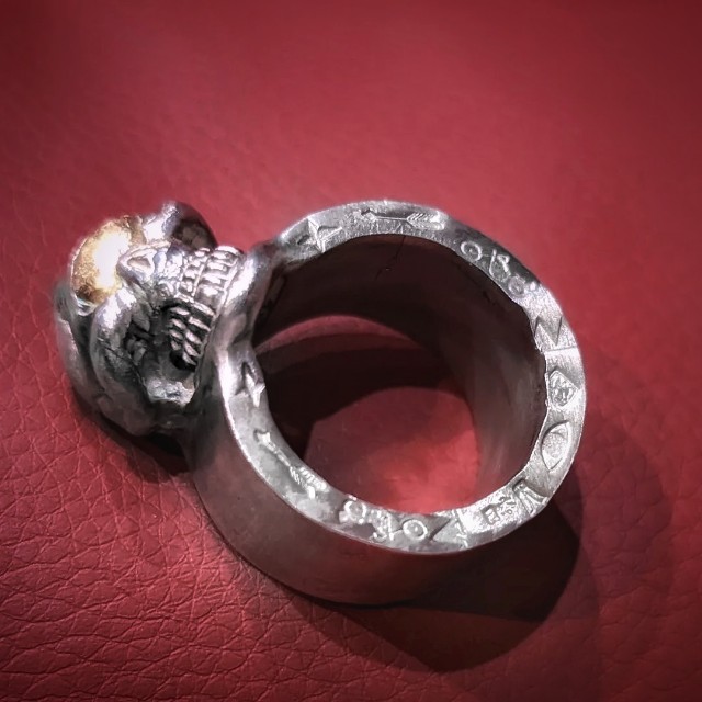 Skull Ring with k18 Gold eye Custom - 8UP