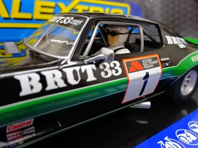 scalextric1/32 ｽﾛｯﾄｶｰ C3612 Chevrolet Camaro 1970 “BURT 33” #1/Stuart Graham Access RAC Tourist ...