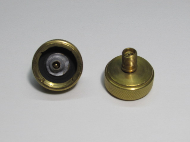 Coleman コールマン 【受注生産】 エアバルブ付き フィラーキャップ 1個 タンク減圧確認 電動コンプレッサー用 - コールマンパーツ ...