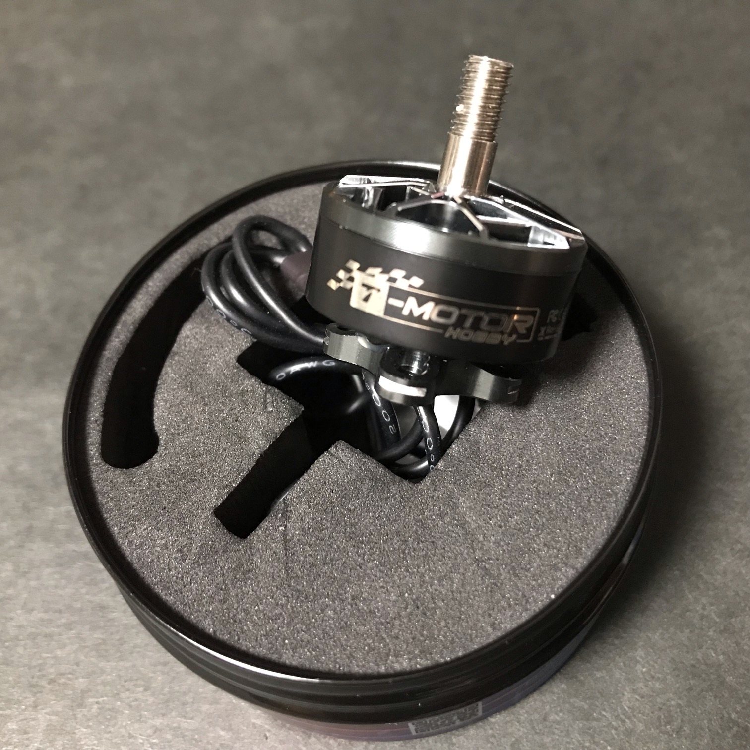 T-MOTOR F60PRO V 1750KV Grey/Silver - GOLD STONE PRODUCTS