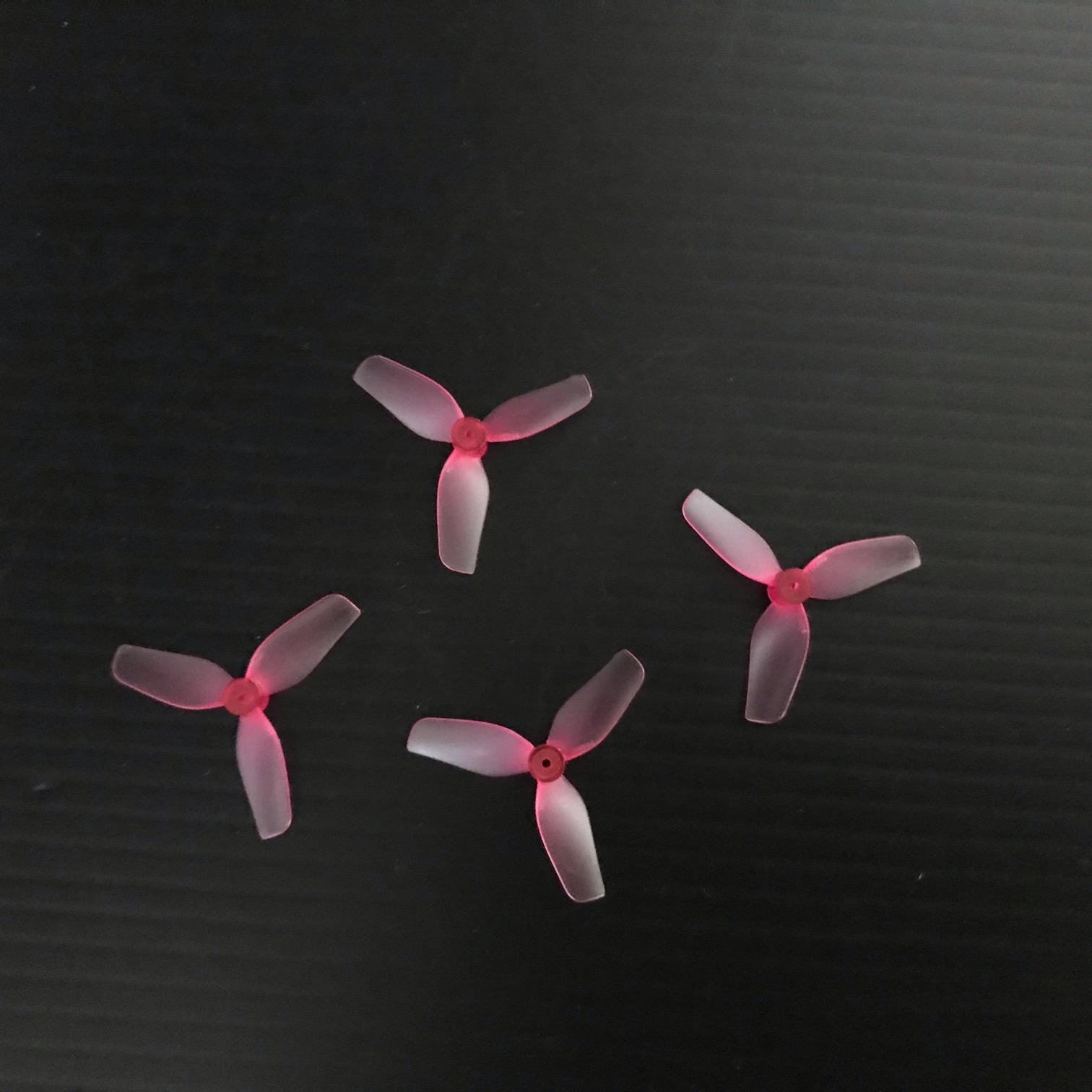 BETAFPV HQ 31mm Ultralight 3Blade Propeller 1.0mm 4Pcs Pink - GOLD ...