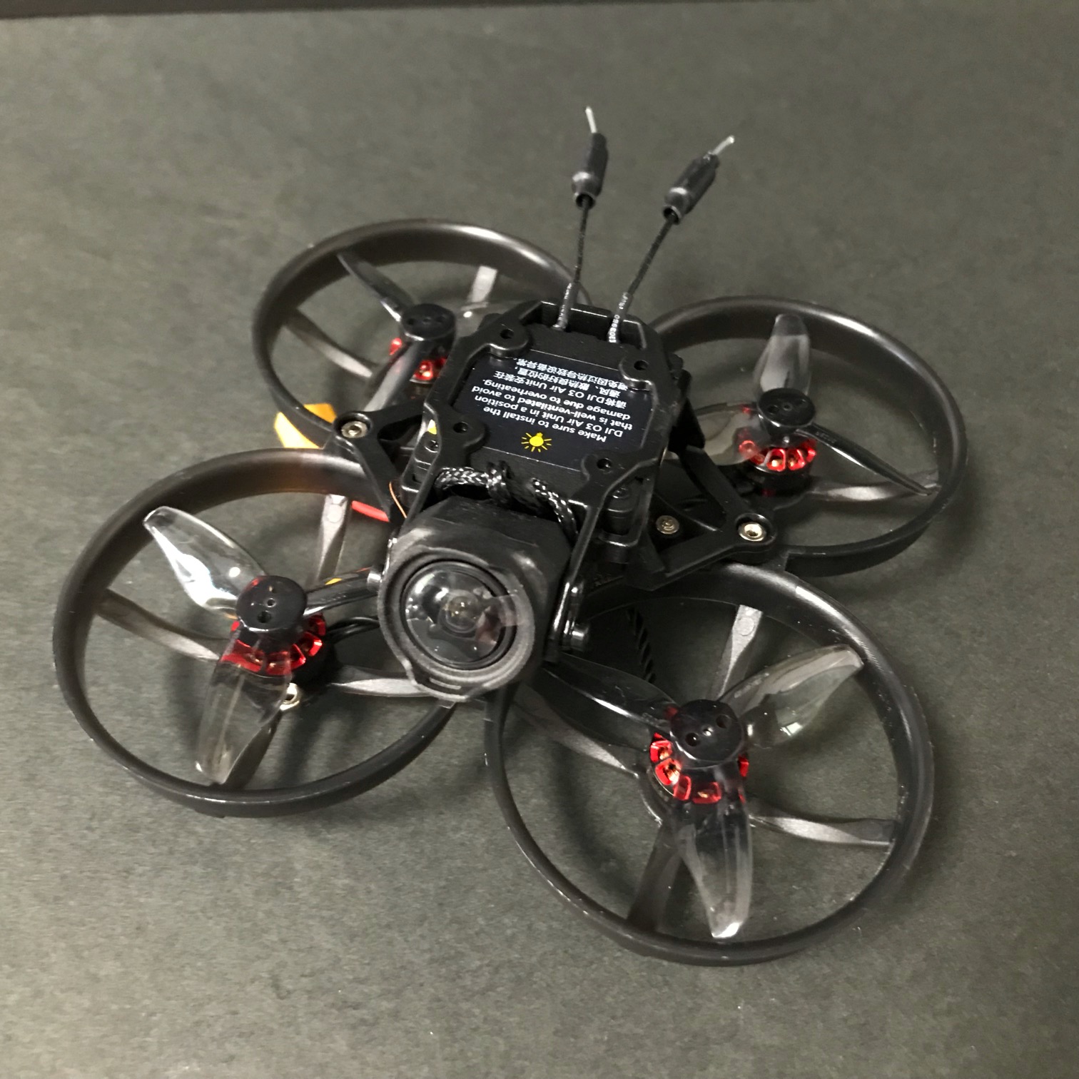 HAPPY MODEL MOBULA8 HD DJI O3 - GOLD STONE PRODUCTS