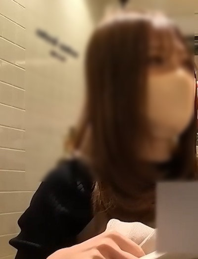 【逆さHERO】HERO21！パイパンマンコに通い詰めて三千里！めちゃかわな素敵レディを2日撮り！ - 盗撮Hero.jp